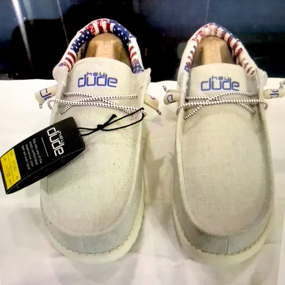 Hey Dude | Shoes | Nib Hey Dude Wally Off White Patriotic Flag Size 2 ...